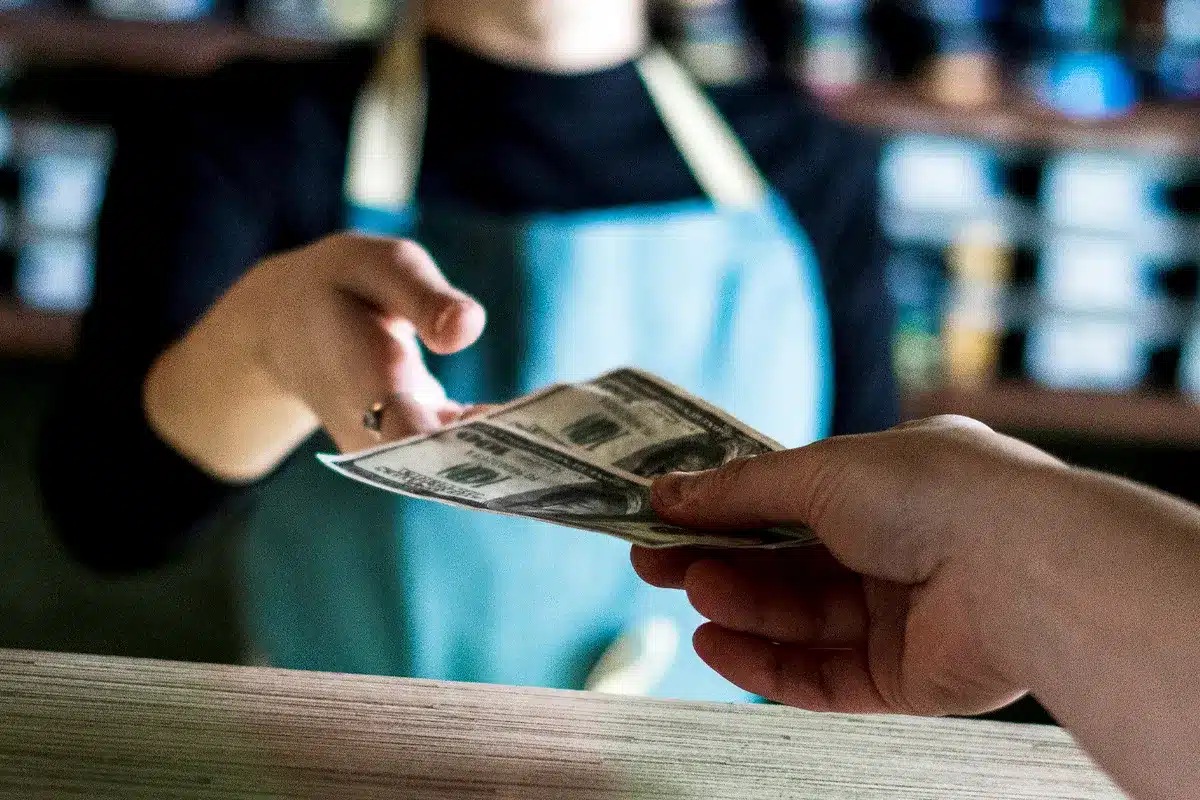 What is Dual Pricing Credit Card Processing For Liquor Stores?